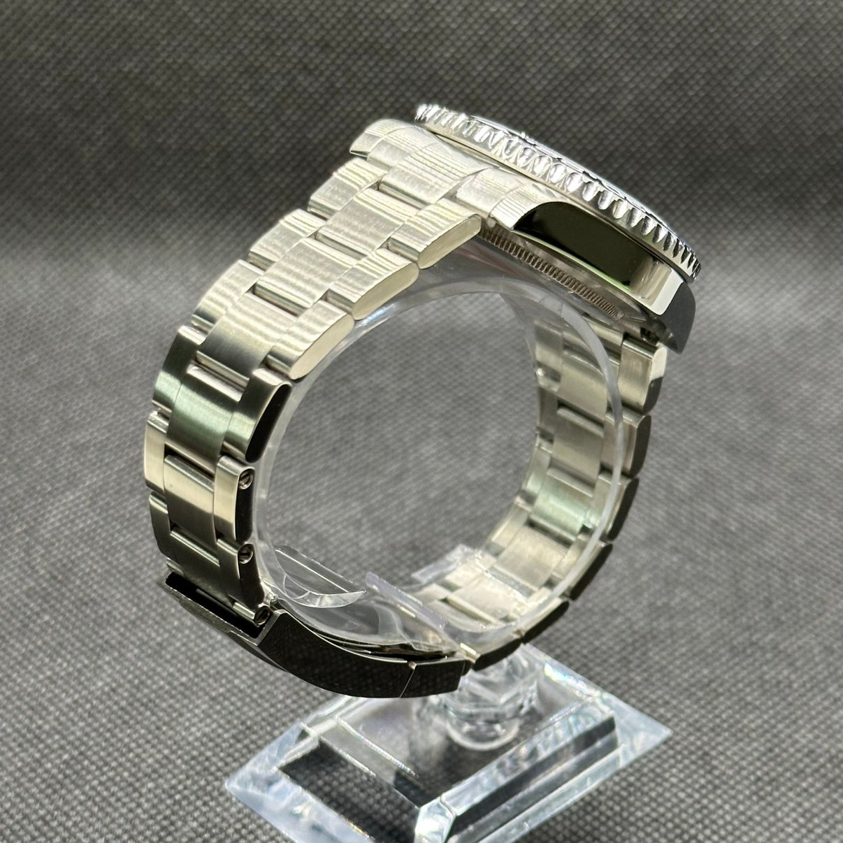 Seiko Mod GMT "Batman" Dive Watch (Premium Dial) – Somerville Watch Co.